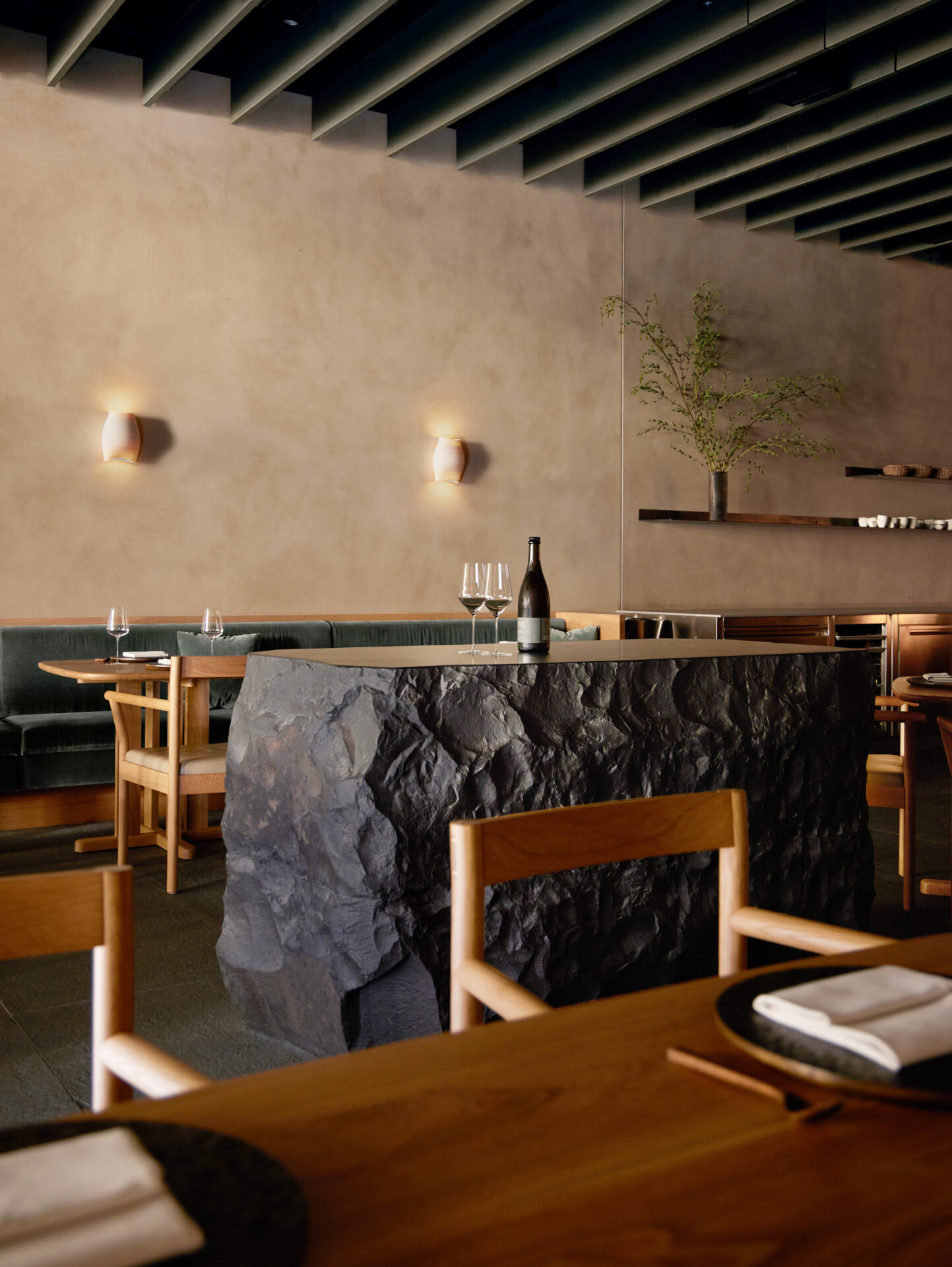 Hacker Architects incorporates Oregon’s nature into ōkta