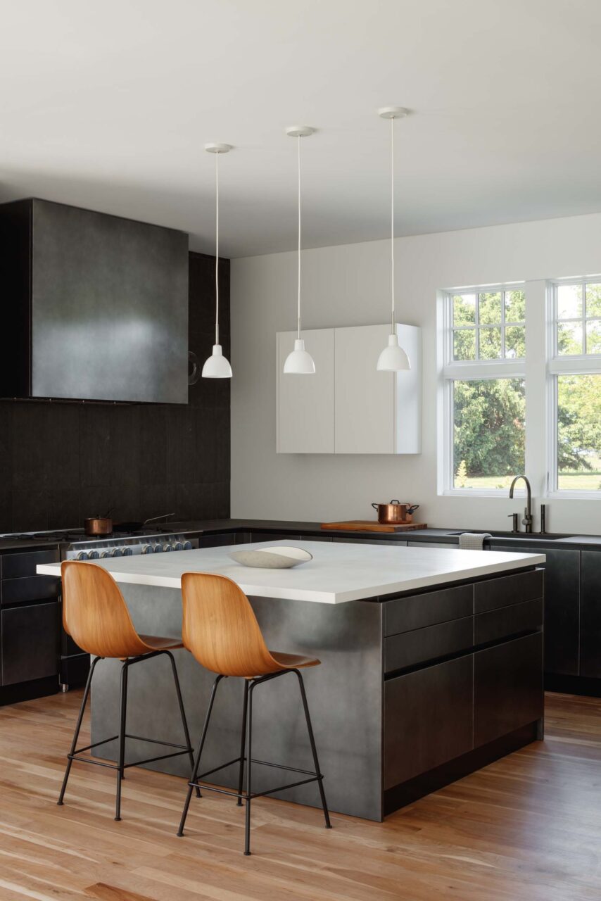 Colleen Healey and Hendrick Interiors transform a Maryland home