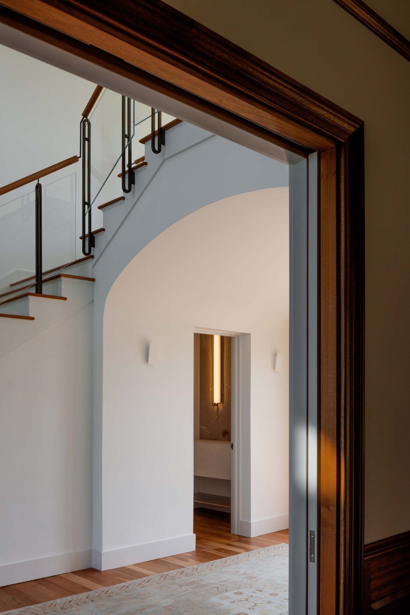 Colleen Healey and Hendrick Interiors transform a Maryland home