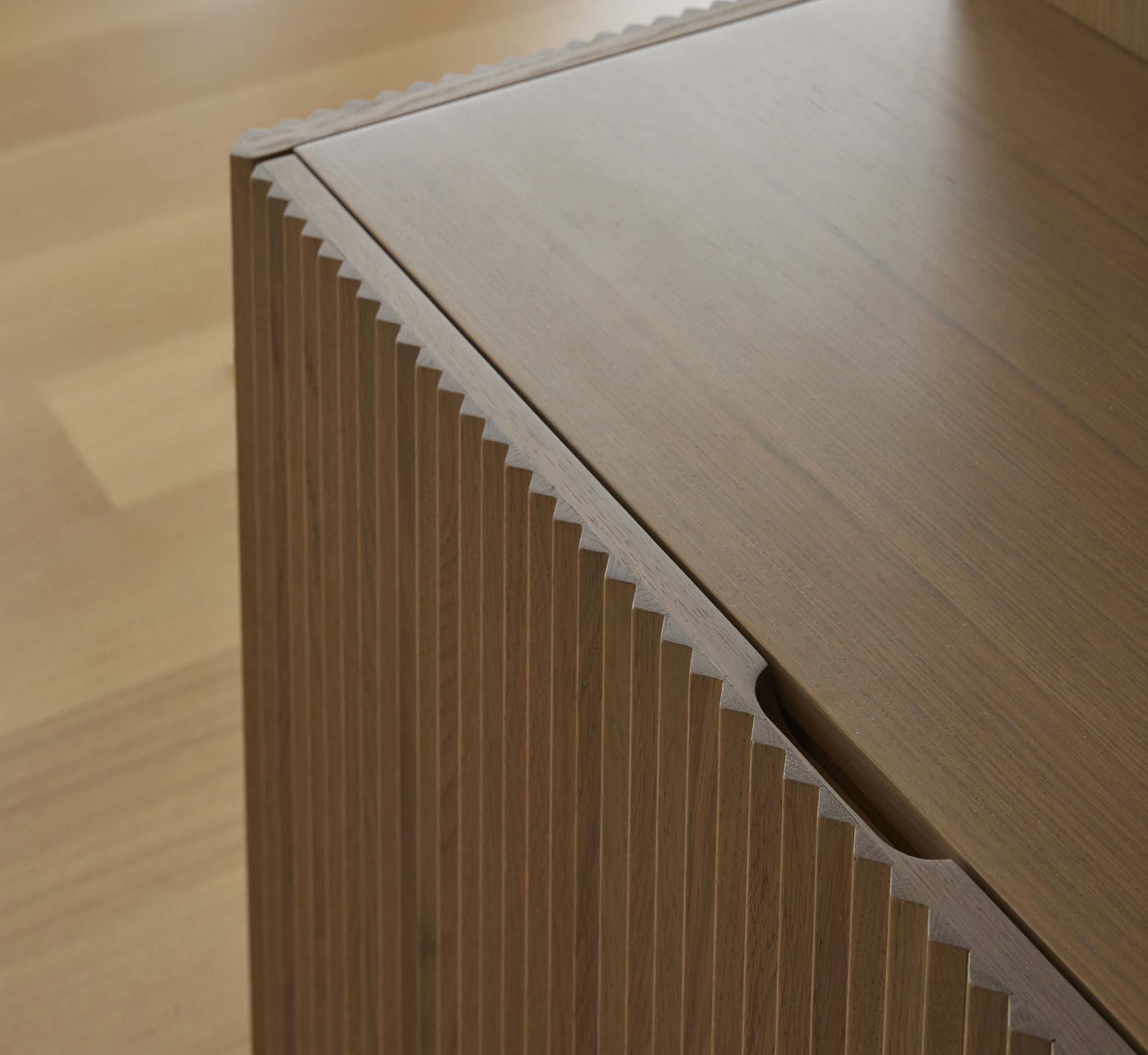 Eric Rothfeder Architect unites floor within Mies van der Rohe’s ...